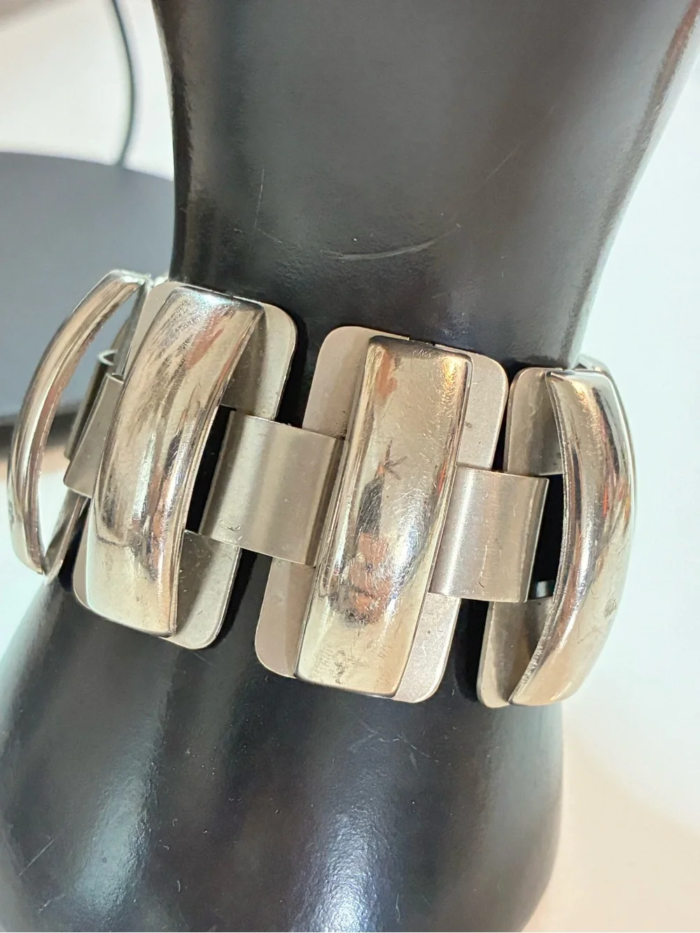 Source Unknown | Jewelry | Silvertone Wide Hlink Bracelet Domed ...